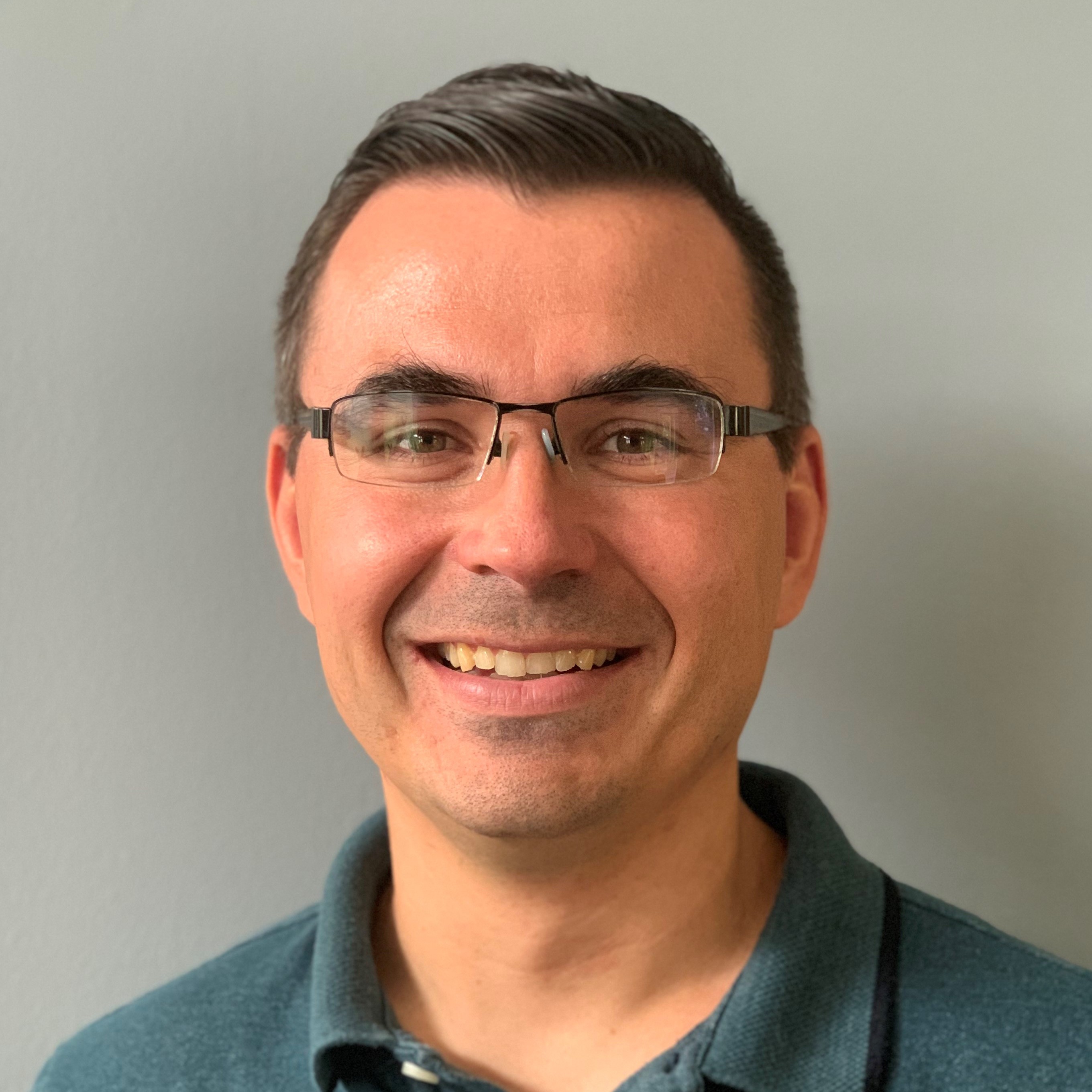 Cell culture in immune cell therapies: do more with less